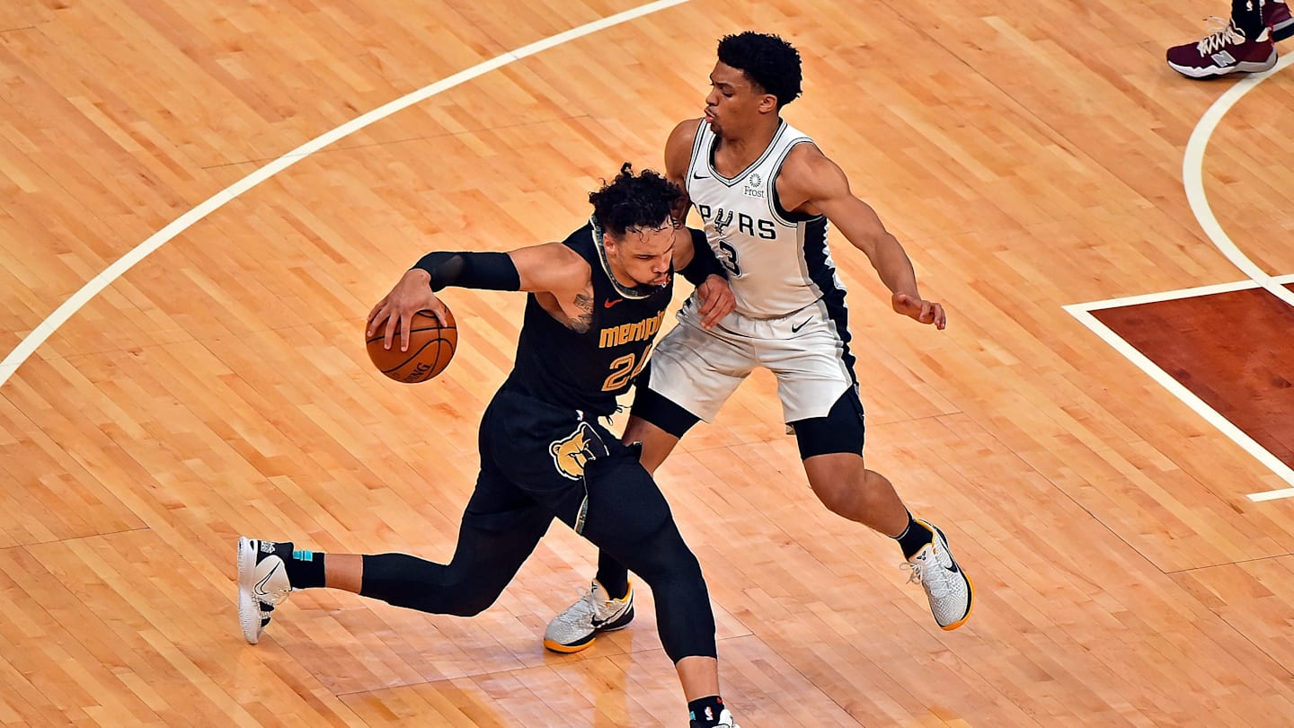 San Antonio Spurs: Reviewing toughest month on the schedule