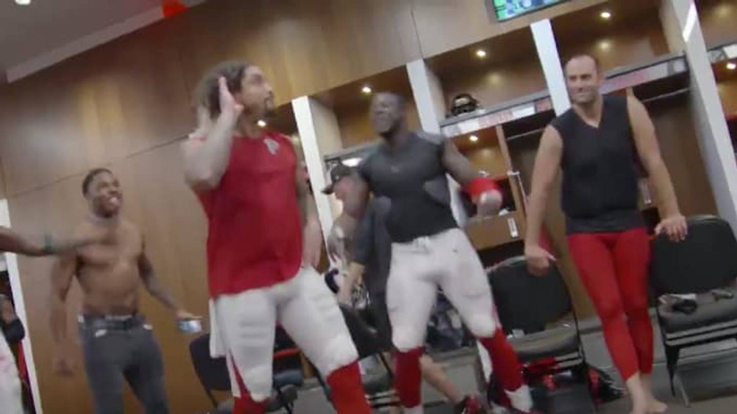 VIDEO: Falcons Players Go Absolutely Nuts in the Locker Room After SNF ...
