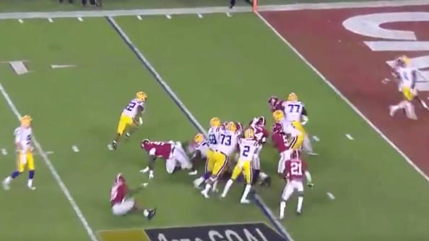 VIDEO: Clyde Edwards-Helaire Shows off Nasty Spin Move for TD to Extend ...