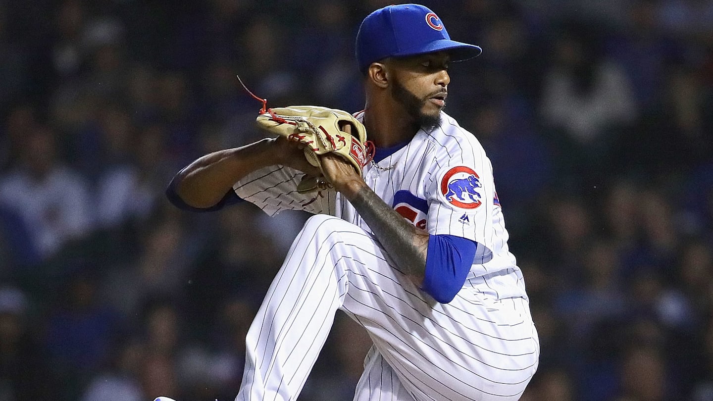 Cubs Reportedly Trade Reliever Carl Edwards Jr. to Padres