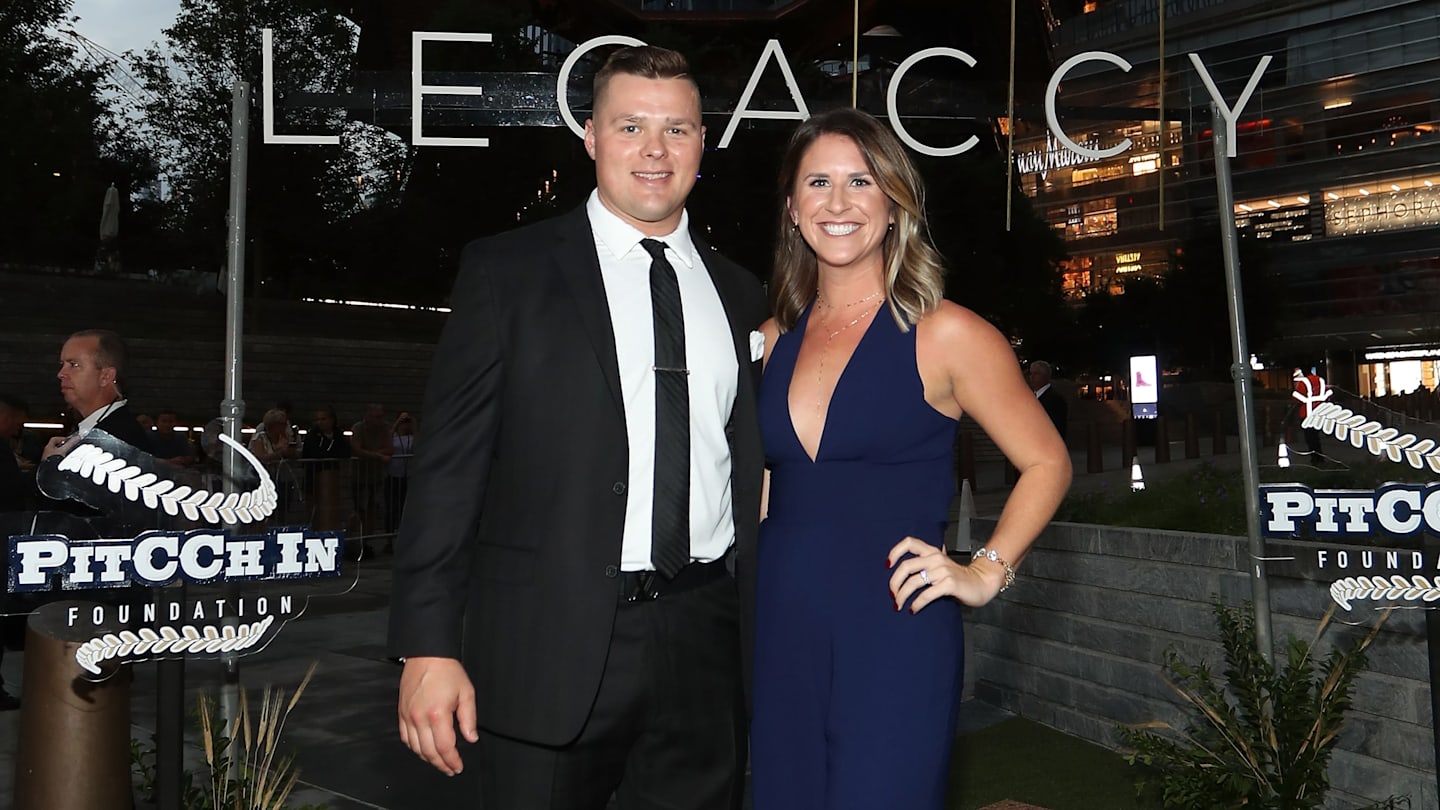 ¿Quién es la esposa de Luke Voit?