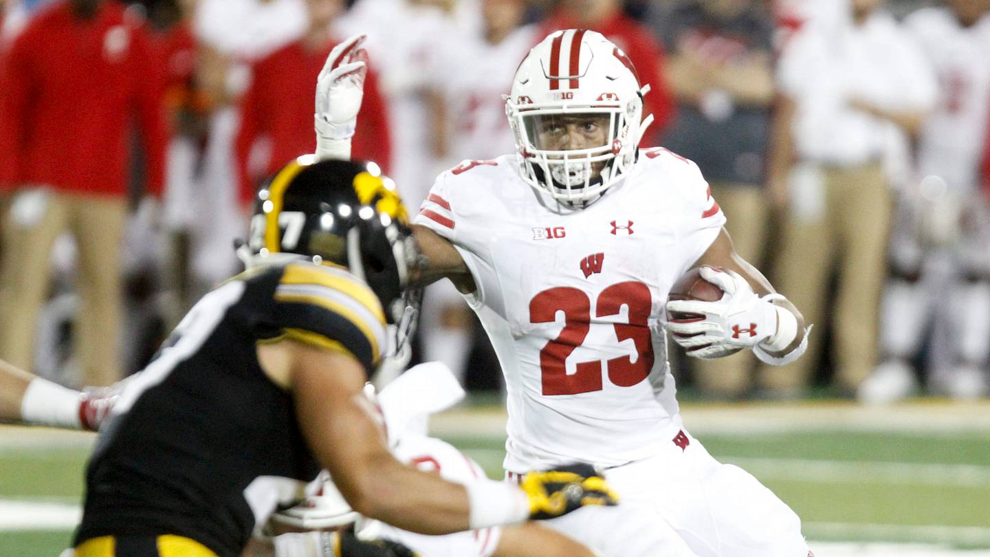 Iowa vs Wisconsin NCAA Football Live Stream Reddit for Week 11