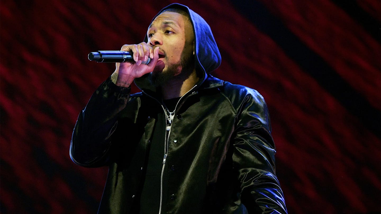 Chapter 6: Dame D.O.L.L.A.