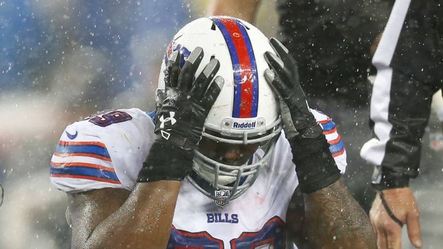 Buffalo Bills: Marcell Dareus responds to haters