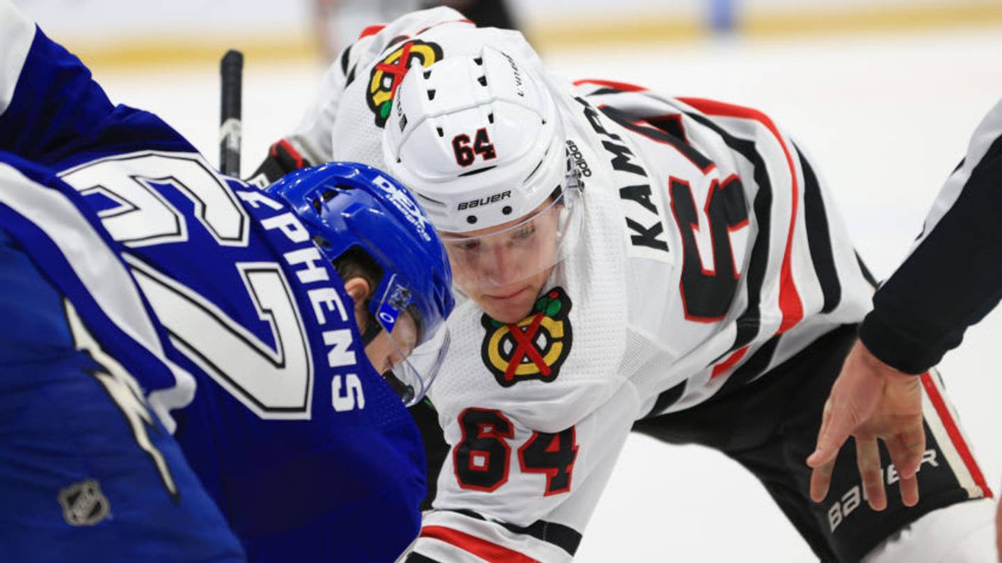 Blackhawks Season Countdown: David Kampf Days Until Puck Drop