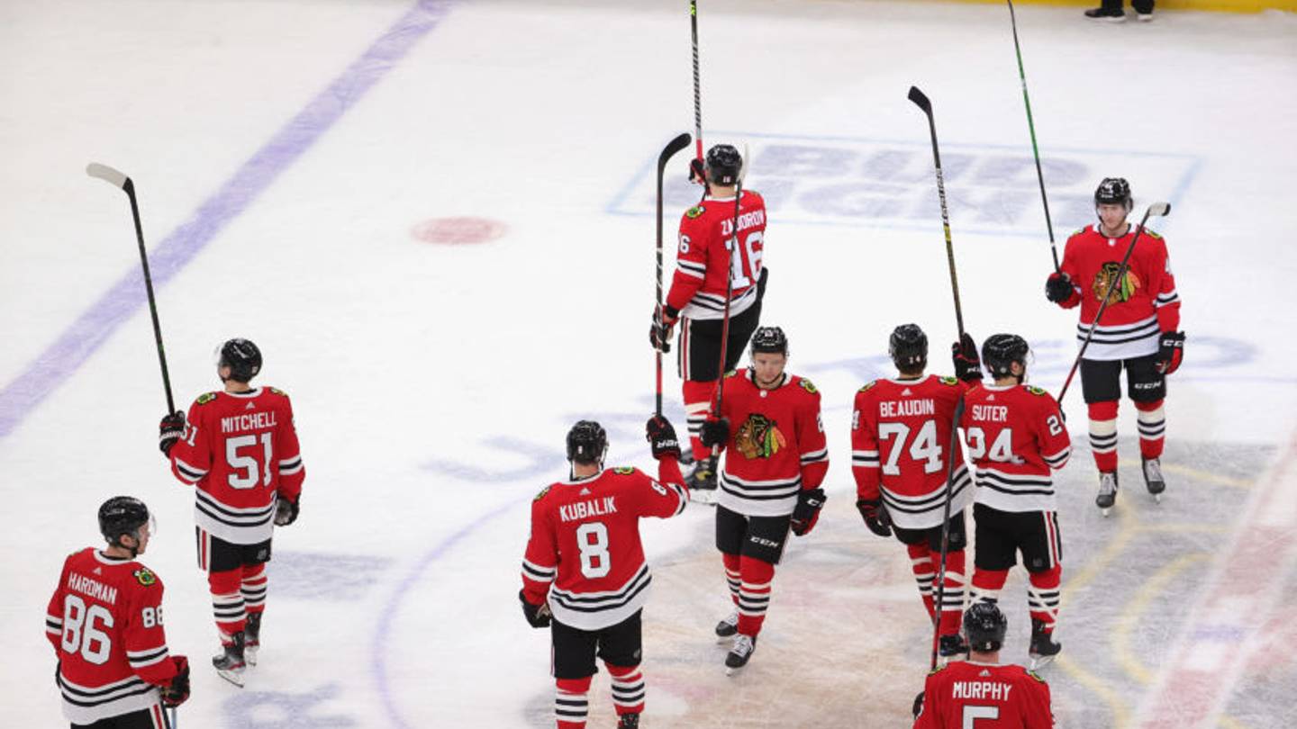 Three Things the Blackhawks Must Focus on to Make the Playoffs