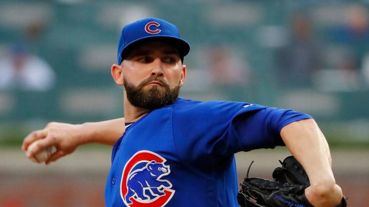 Chicago Cubs: The ever-evolving Tyler Chatwood dilemna
