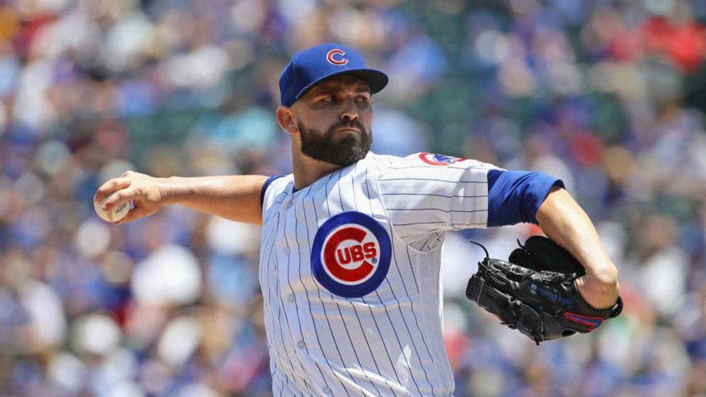 Chicago Cubs: Tyler Chatwood excelling in his new role.