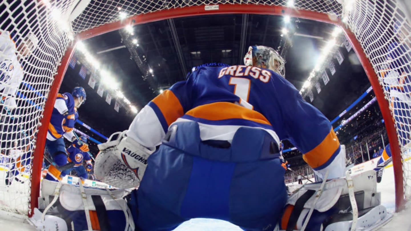 New York Islanders Daily: Thomas Greiss Reveals New Mask (Photos)