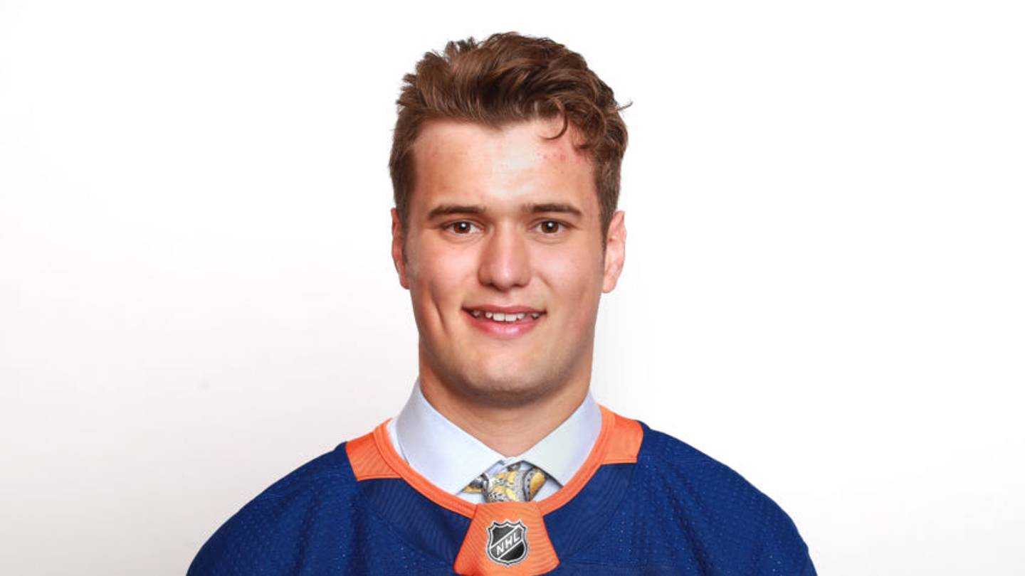 New York islanders Oliver Wahlstrom Future is Still Very Bright