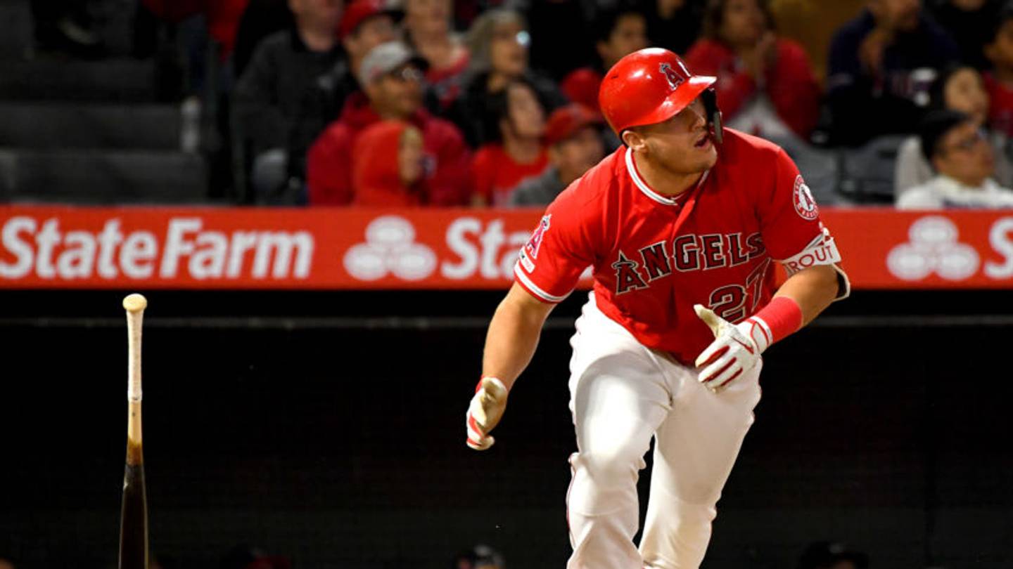 LA Angels lose game in 9th once again