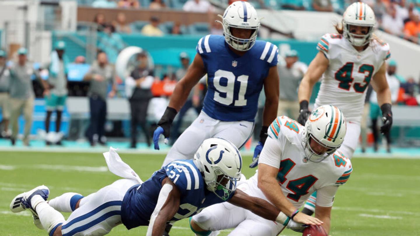 Colts: Nyheim Hines' muffed punt halted first half momentum vs Dolphins