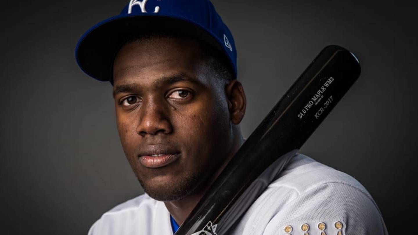 Kansas City Royals: Offense Shines in Victory over Mariners