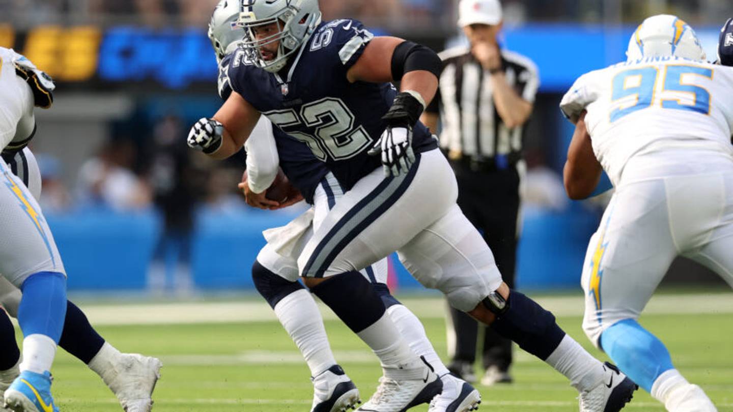 Miami Dolphins: Should we be excited about the Connor Williams signing?