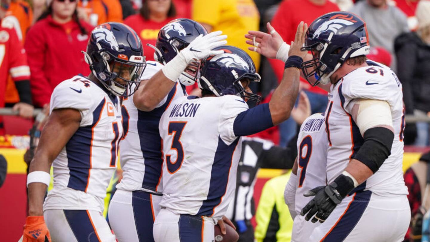 5 significant, noticeable differences from the Broncos without Hackett