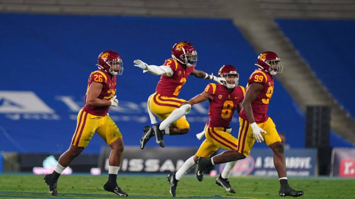 Ceyair Wright commits to USC football recruiting class for 2021