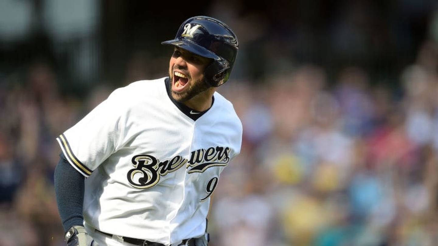 Milwaukee Brewers: 2017 Review for catcher Manny Pina