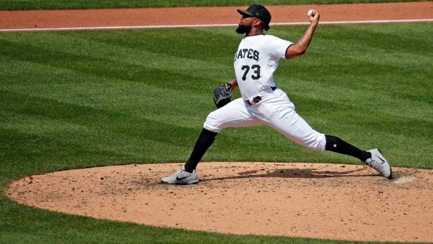 The Pittsburgh Pirates Face A Tough Decision With Felipe Vazquez