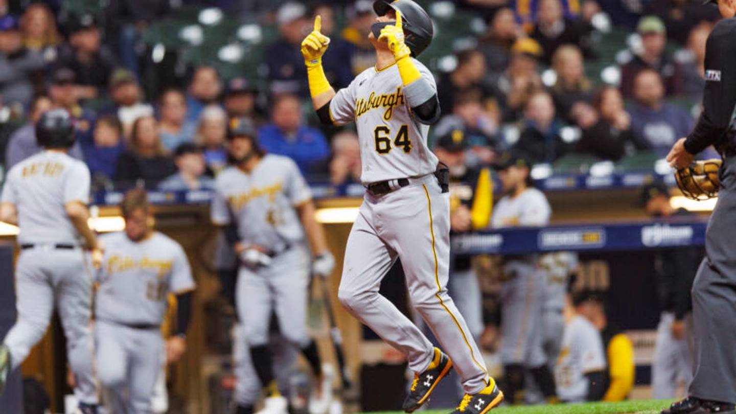 Bottom of 4th Inning Sinks Pittsburgh Pirates in 6-1 Loss in Milwaukee