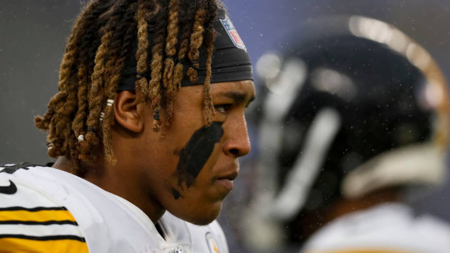 Steelers training camp: Benny Snell could start sooner rather than later