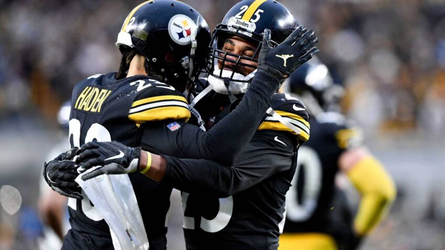 Who was the best defensive back for the Pittsburgh Steelers in 2021?