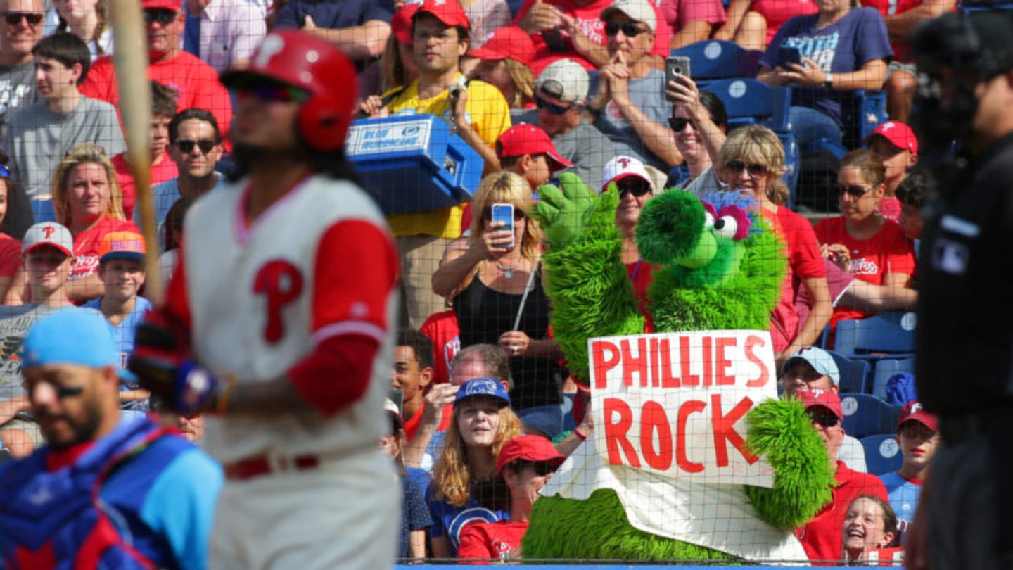 Phillies prospect Sixto Sanchez ranked No. 10 right-handed pitcher