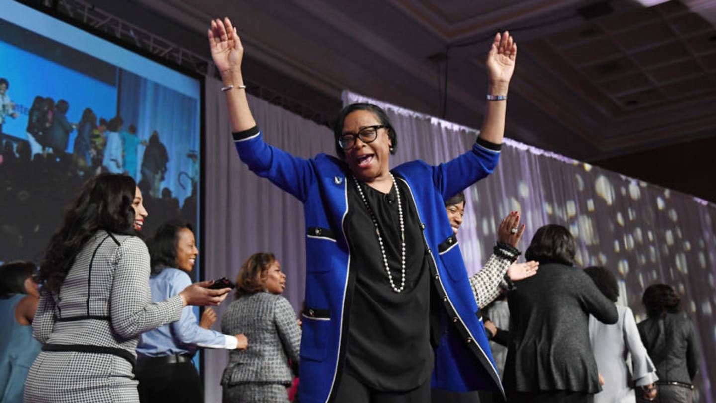 Dallas Mavericks CEO, Cynt Marshall, to represent team at NBA Draft Lottery