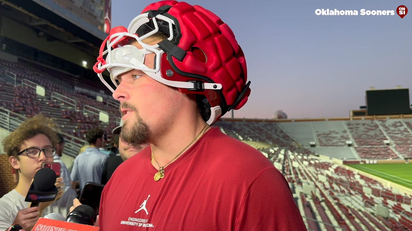 Watch Oklahoma OL Derek Simmons Preview Ole Miss
