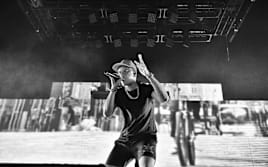 Walking Dead season finale: Why is Glenn crying?