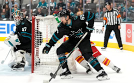 Rangers Trade Ethan Werek to Coyotes for Oscar Lindberg