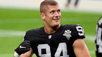 Tras declararse Gay, la camiseta de Carl Nassib se convierte en la más ...