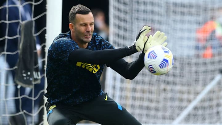 Handanovic scaricato dai tifosi. L'Inter pensa a un futuro 'alla Buffon ...