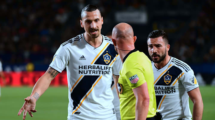 Agente de Zlatan Ibrahimovic descarta que el sueco vaya al Boca Juniors