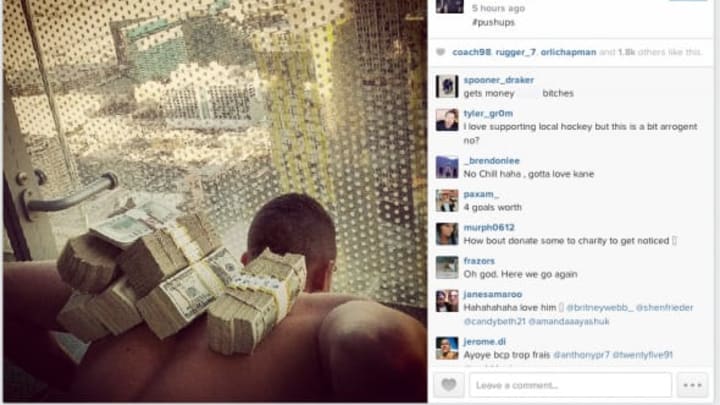 evander kane money phone photo
