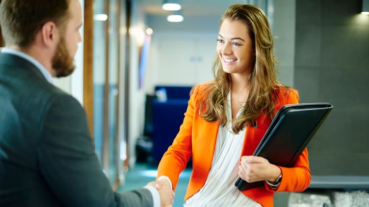 8 Tips for Getting an Awesome Internship | Mental Floss