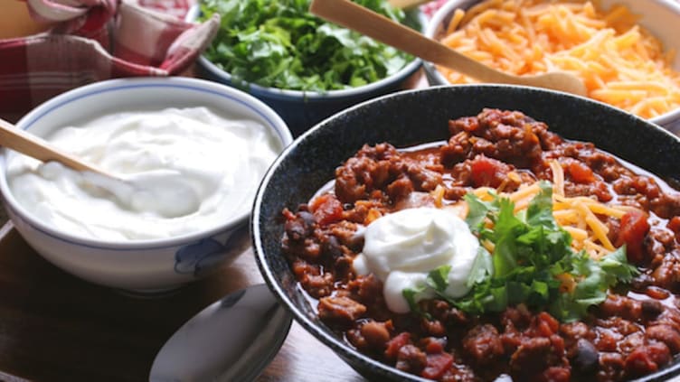 10 Dinner Party Entrees You Can Make for Under $20 | Mental Floss