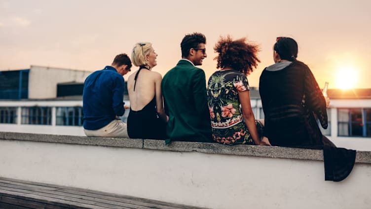 6 Ways Tech Can Improve Our Connection to Each Other | Mental Floss