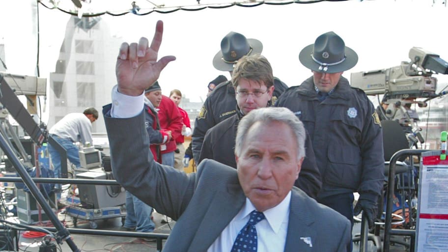 ESPN College GameDay live stream: Watch Lee Corso's final headgear pick ...