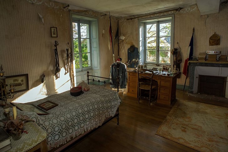 10 Time Capsule Rooms Left Untouched for Decades | Mental Floss