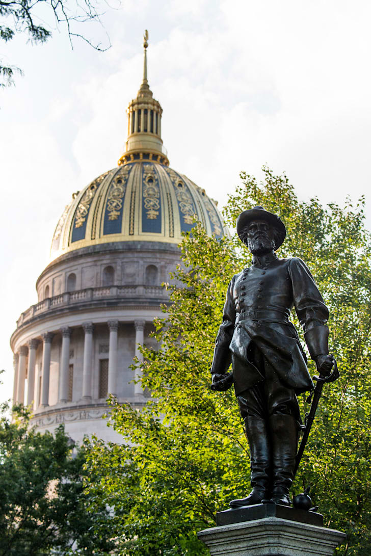 Confederate Monuments Are Coming Down | Mental Floss