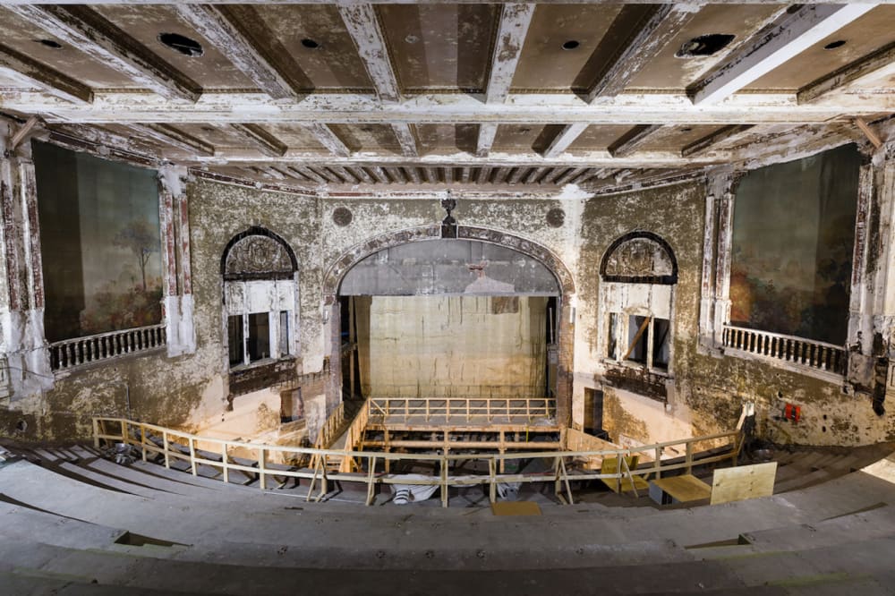 15 Eerily Beautiful Photos of Abandoned Movie Theaters | Mental Floss