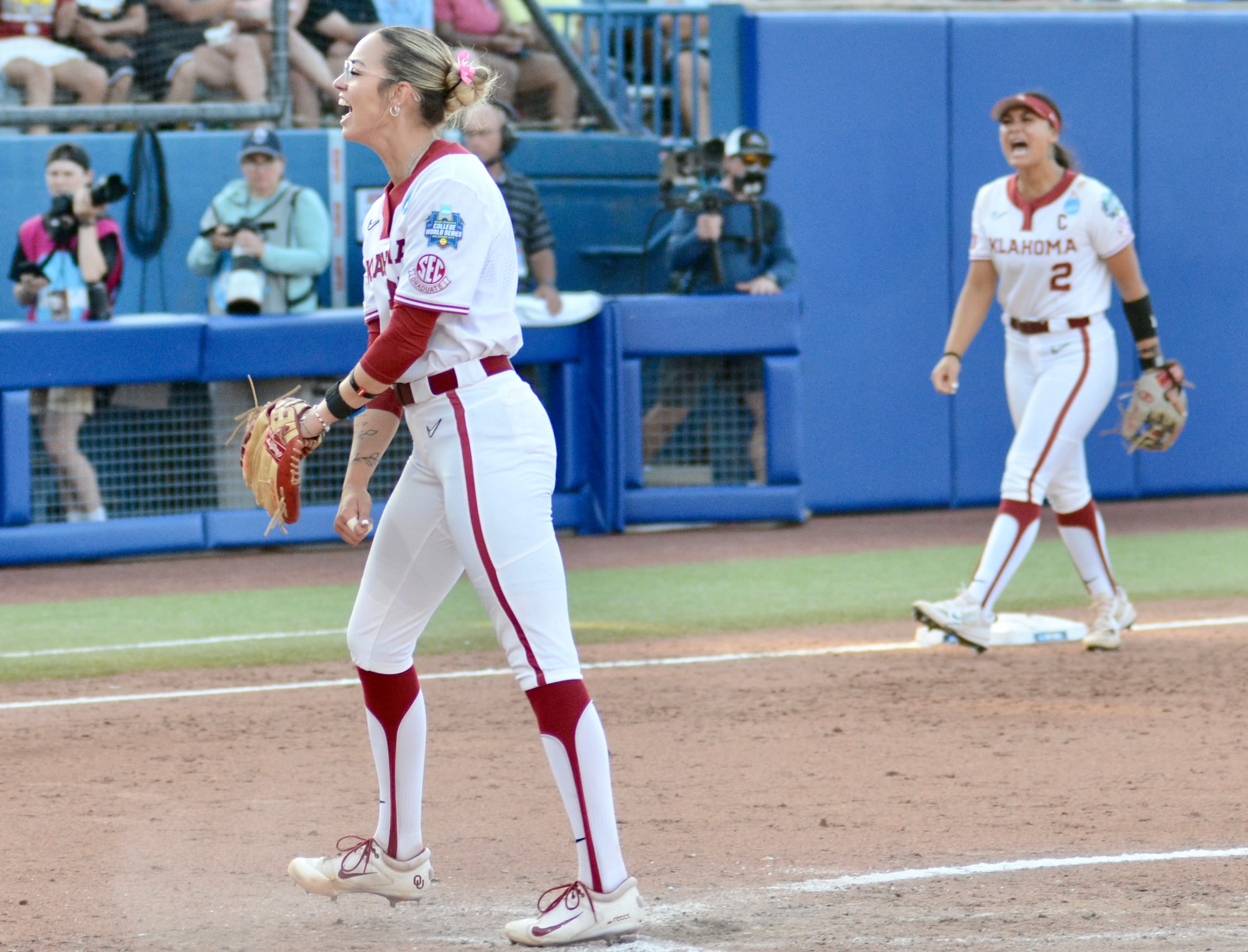 OU Softball: Oklahoma's Three HRs Send Sooners Past Oregon in ...