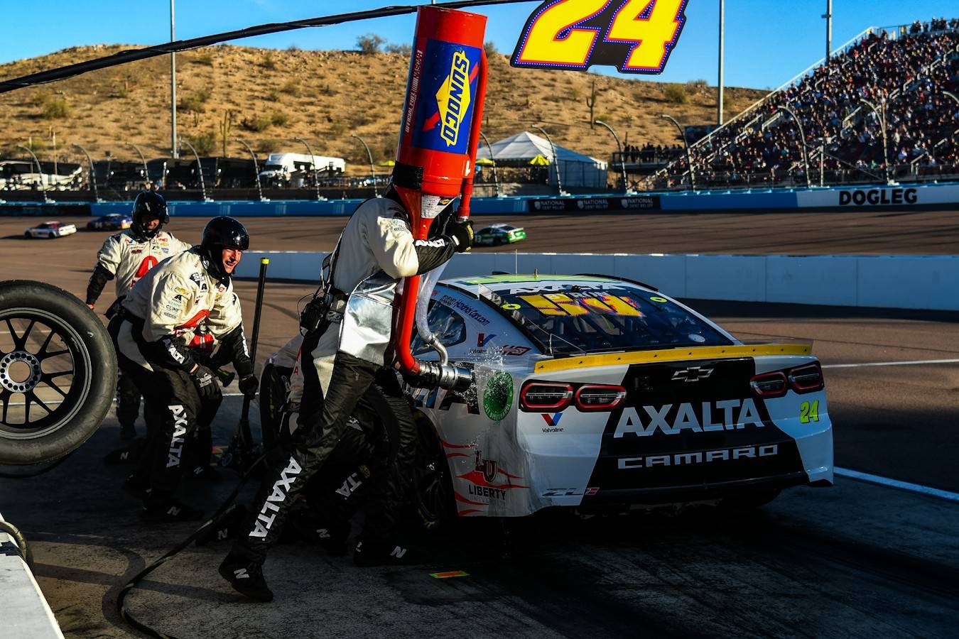 Shutter Speed: Photos From a Scenic Championship Weekend in Phoenix