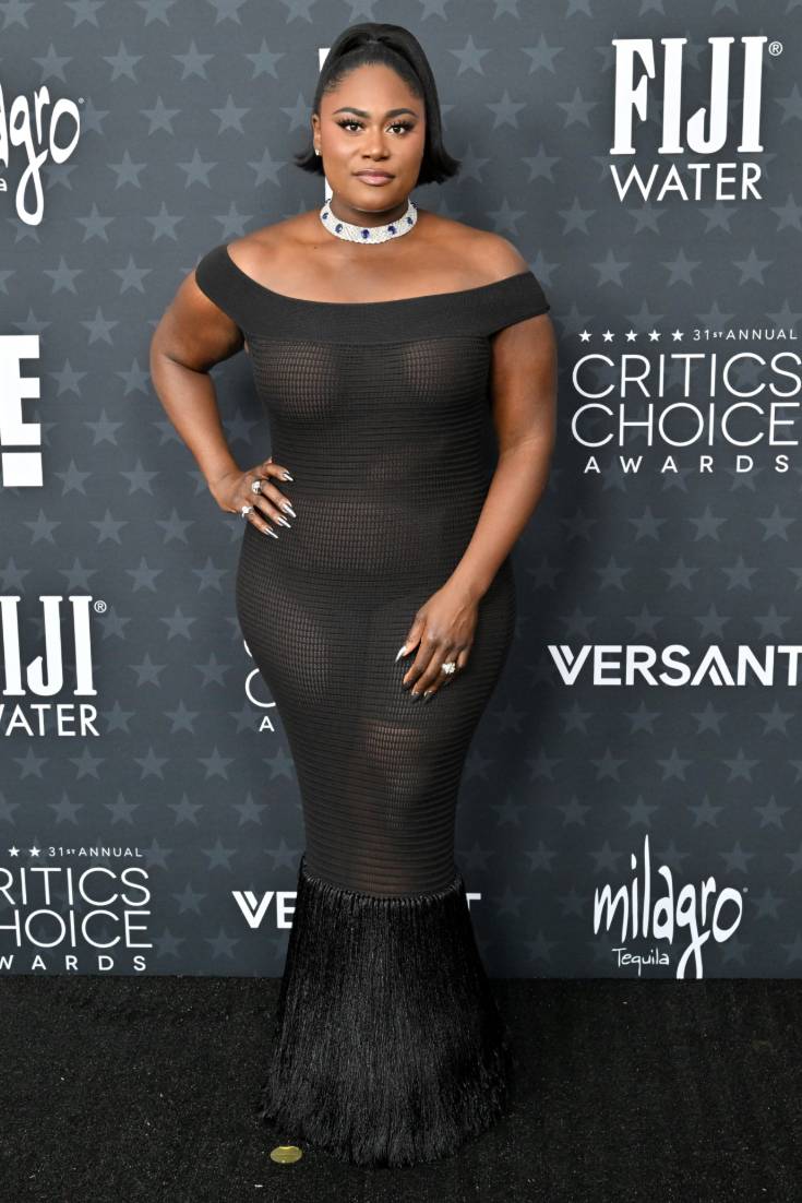 Stars Prove That Black Is The Perfect Elevated Neutral at Critics ...