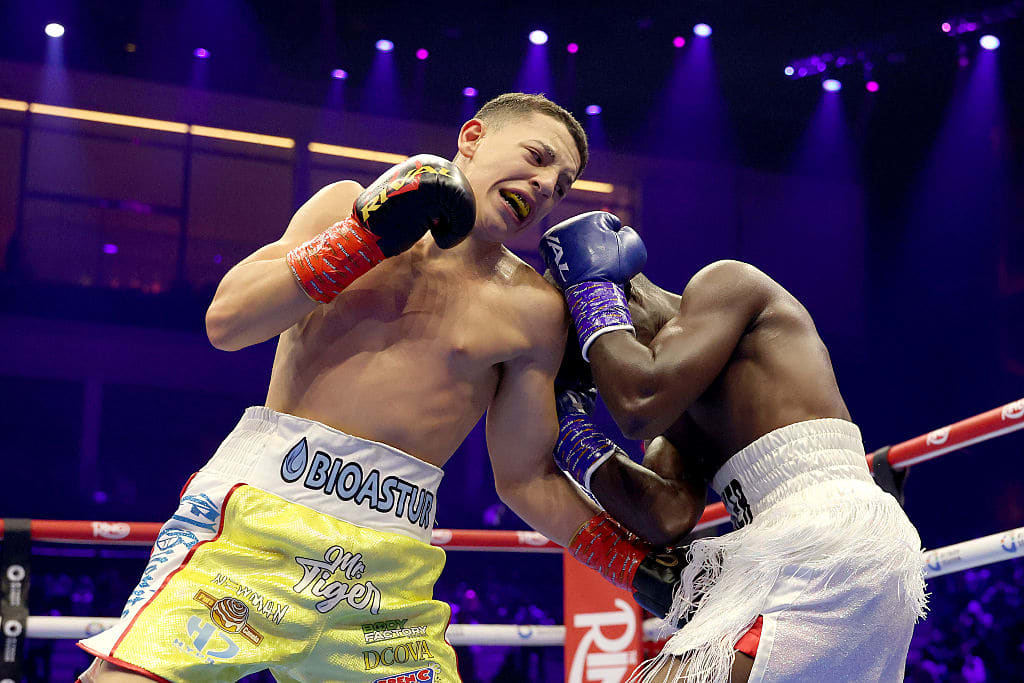 Debut triunfal del Güerito de Tepito en la ANB Arena de Riad
