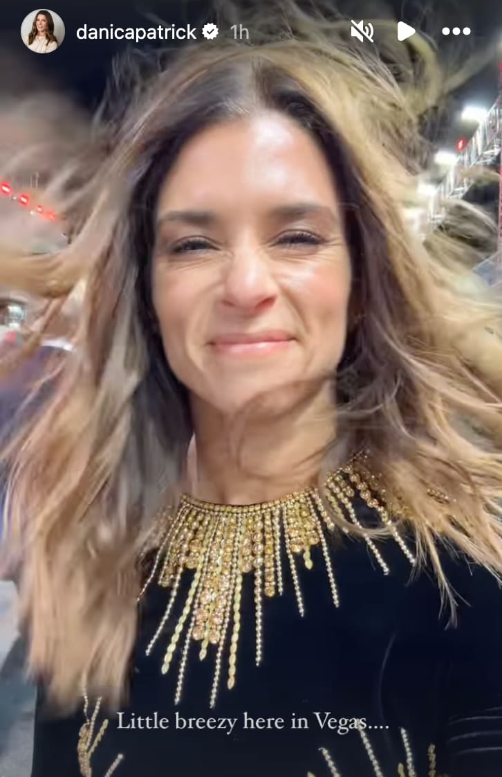 Danica Patrick's unglamorous windy selfie hides fashion error at F1 ...