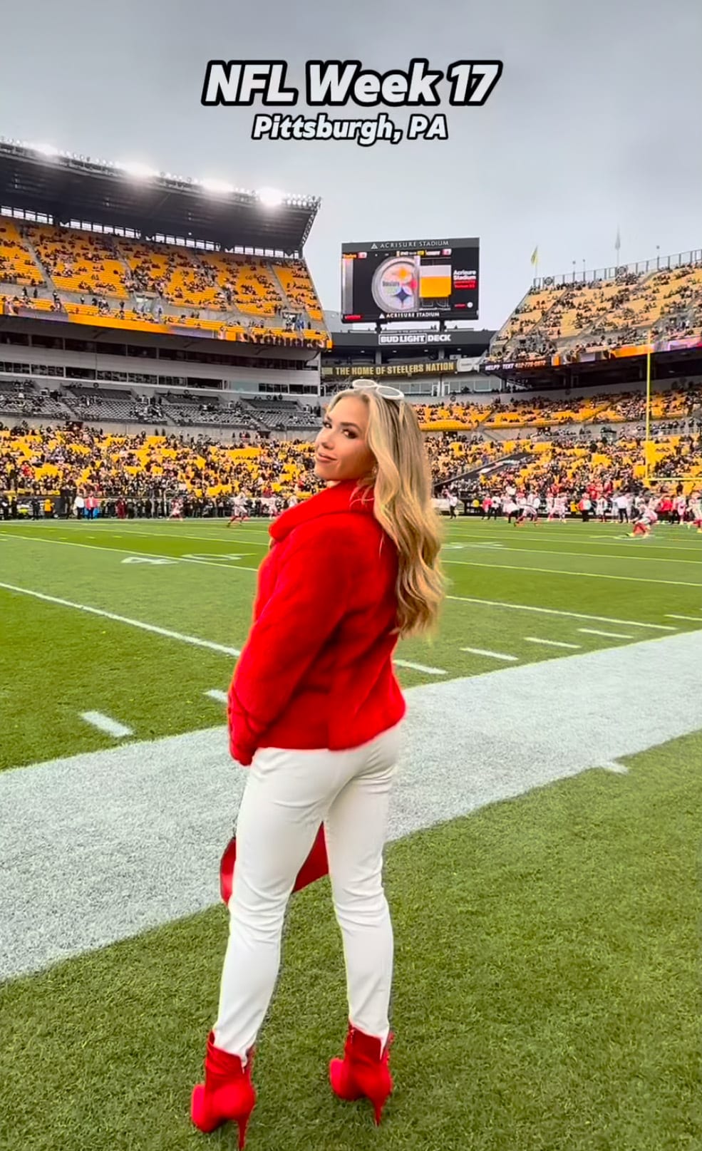 Gracie Hunt has controversial fashion choice for Chiefs-Steelers ...