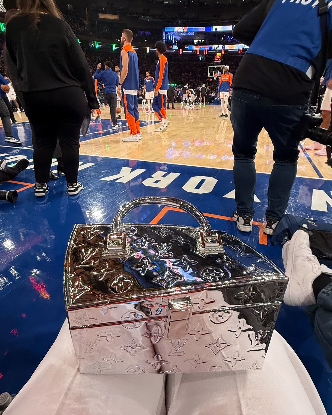 Karl-Anthony Towns' gf Jordyn Woods stuns in corset Christmas fit at ...