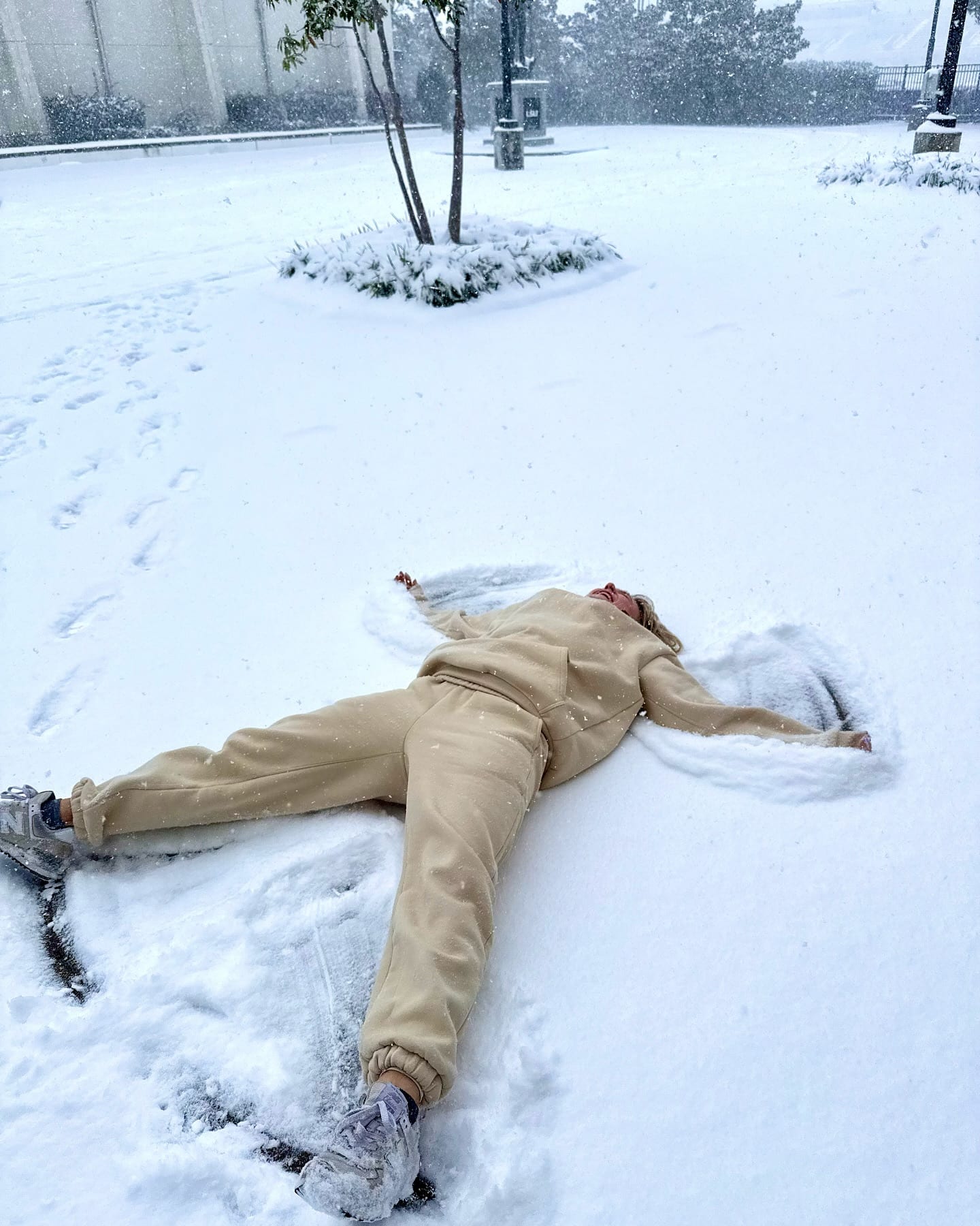 Haleigh Bryant, LSU gymnastics do snow angels, enjoy historic Louisiana ...