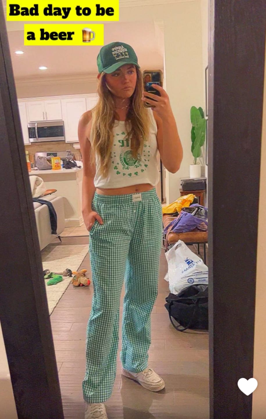 Livvy Dunne’s sister Julz stands out in St. Patrick’s Day fit without LSU gymnast